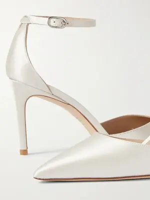 STUART WEITZMAN Satin Pumps