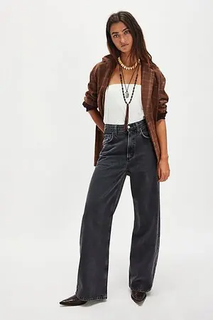 Women's Relaxed Fit Jeans