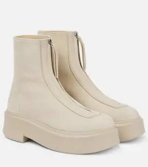 THE ROW Zipped 1 Leather Ankle Boots - Beige