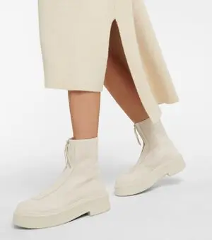 THE ROW Zipped 1 Leather Ankle Boots - Beige