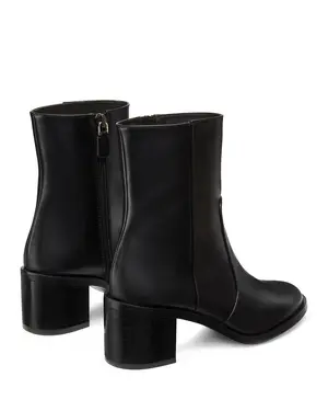 STUART WEITZMAN Esme Zip Booties