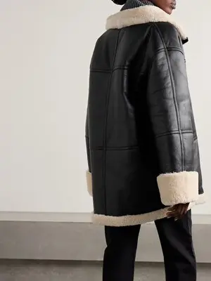 TOTEME Two-tone Shearling Jacket - Black