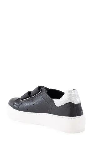 Seychelles Trading Places Platform Sneaker - Black Leather