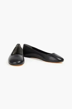 STUART WEITZMAN Nadine Leather Ballet Flats - Black