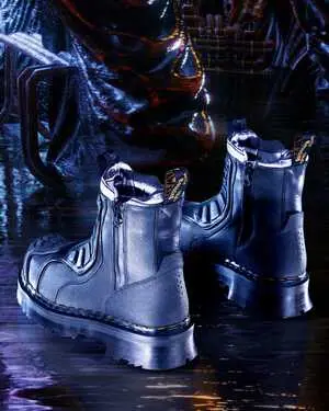 Dr. Martens 2976 Protect Leather Chelsea Boots