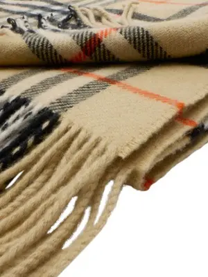 Burberry Vintage Check Blanket