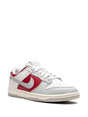 Nike Dunk Low Sneakers - Grey