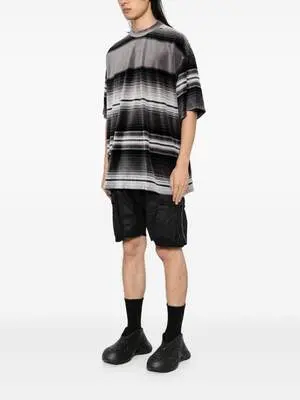 MASTERMIND WORLD Striped T-shirt
