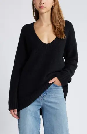 OPEN EDIT Oversized V-neck Sweater