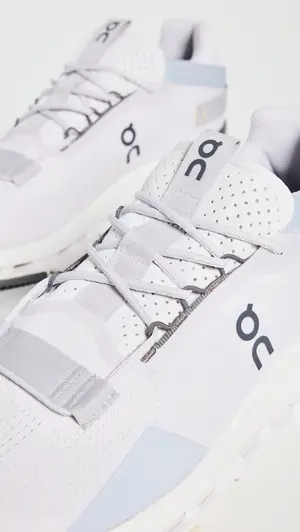 On Cloudnova 2 Sneakers