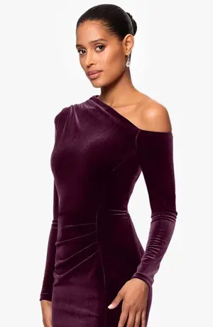Betsy & Adam One-shoulder Long Sleeve Velvet Gown