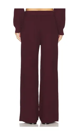 SEROYA Camila Wide Leg Sweatpant