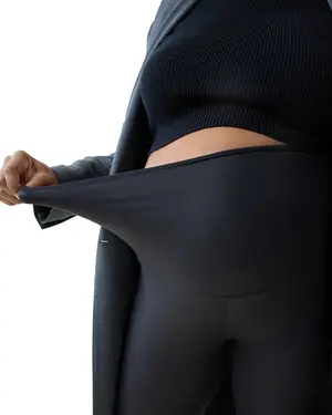 INGRID & ISABEL Maternity Gloss Leggings
