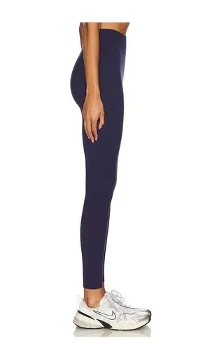 437 The Essentials Legging - Navy