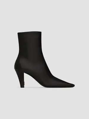 Saint Laurent Jill Booties In Smooth Leather - Black