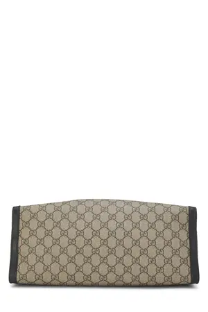 Gucci Gg Supreme Canvas Padlock Shoulder Bag - Beige