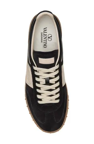 Valentino Garavani Upvillage Low Top Sneakers - Black Multi