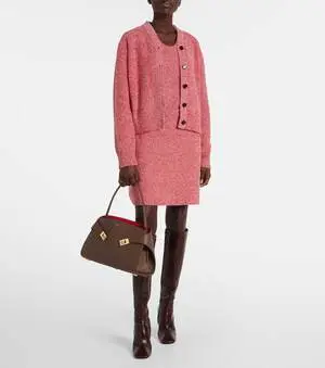 FERRAGAMO Hug Medium Leather Shoulder Bag - Red
