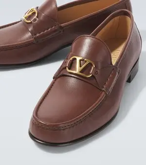 Valentino Garavani Vlogo Signature Leather Loafers