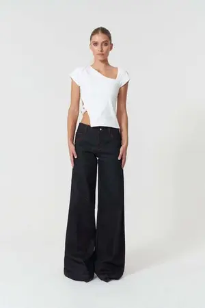 JENDUE Davidson Wide Leg Jeans With Contrast Stitching And Cutout Detail
