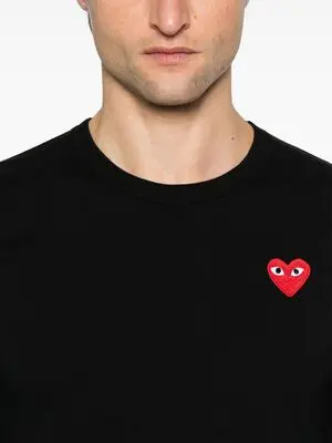 Play Comme Des Garcon Heart-patch T-shirt - Black
