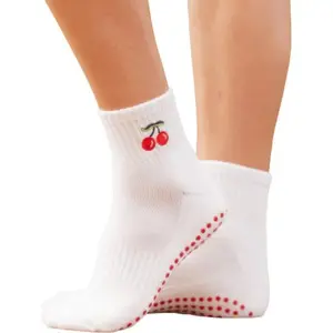 SOULS. Souls Very Cherry Ankle Grip Socks - White