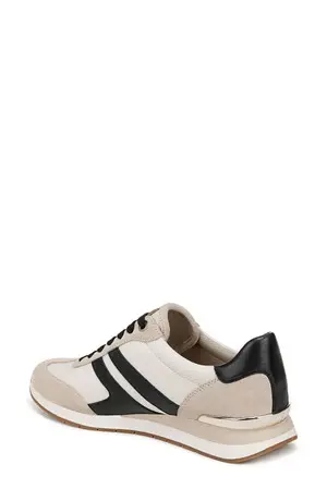Naturalizer Lorena Lace Up Sneakers - Off White/ Deep Porcelain
