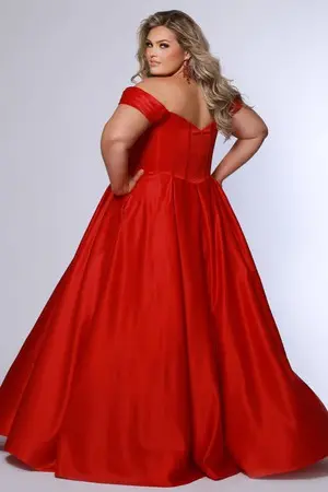 SYDNEY'S CLOSET Sweetheart Neckline Off-the-shoulder A-line Gown