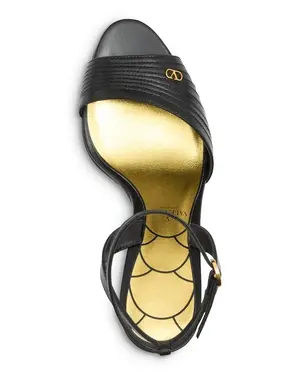 Valentino Garavani Ladycrush Sandals