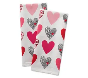 DESIGN IMPORTS Hearts Collage Printed Kitchen T Owels Set Of 2 - One-color