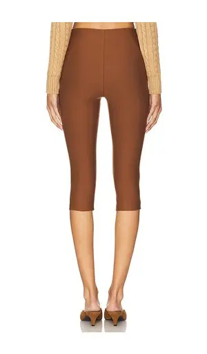 Superdown Chaya Capri