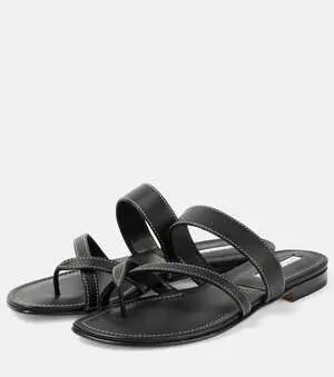 Manolo Blahnik Susacru Leather Thong Sandals - Black