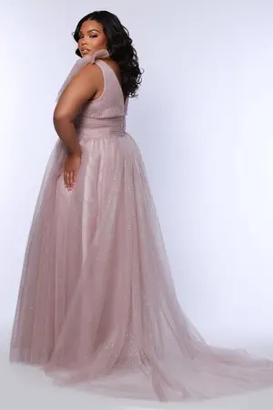 SYDNEY'S CLOSET V-neckline A-line Gown With Bows - Mauve