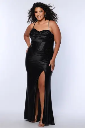 SYDNEY'S CLOSET Pleated Draped Sweetheart Neckline Slim Fitted Gown - Onyx