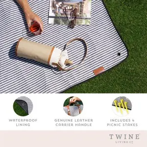 TWINE Picnic Blanket With Waterproof Lining