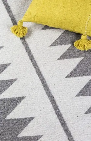 ARCHIVE NEW YORK Zapotec Geometric Handwoven Flatweave Wool Rug