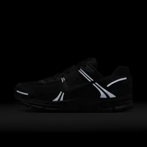 Nike Zoom Vomero Sneakers - Black