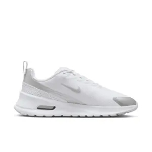 Nike Air Max Nuaxis Sneakers