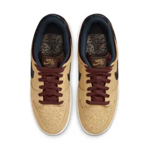 Nike Dunk Low Pro Skate Shoes