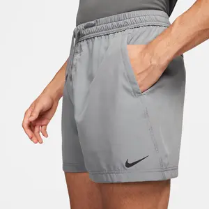 Nike Form Dri-fit 5" Unlined Versatile Shorts - Grey