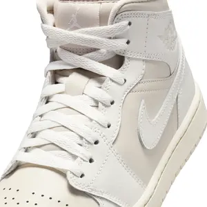 JORDAN Air 1 Mid Shoes