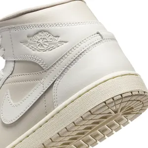 JORDAN Air 1 Mid Shoes