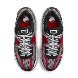 Nike Zoom Vomero Shoes