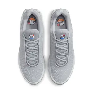 Nike Max Dn Sneakers