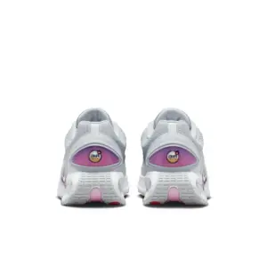 Nike Max Dn Sneakers