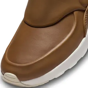 Nike Air Max Thea Mid Shoes - Brown