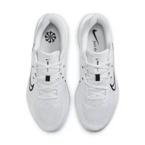 Nike Quest Road Running Shoes - White