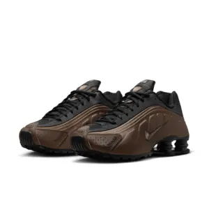 Nike Shox R4 Sneakers - Black
