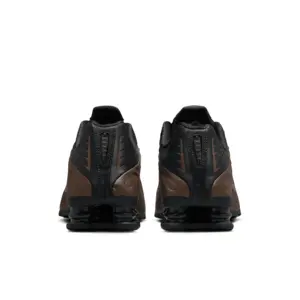 Nike Shox R4 Sneakers - Black