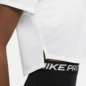 Nike Dri-fit One Standard Fit Short-sleeve Cropped Top